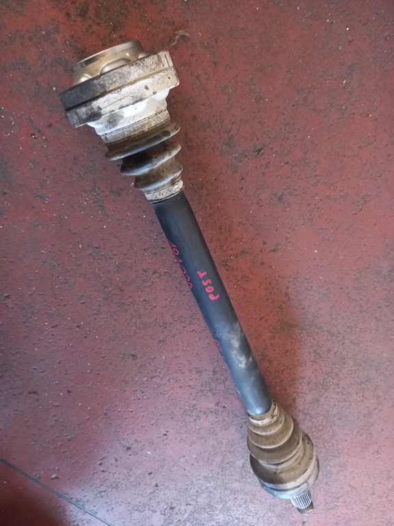 SEMIASSE POST BMW 7 Series 730 191022