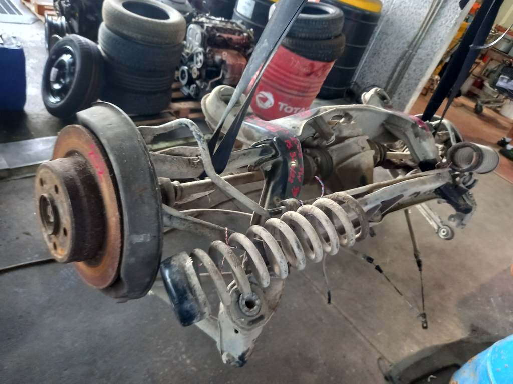 PONTE ASSALE POSTERIORE Mercedes-Benz W124 1 serie 1992 SW 202